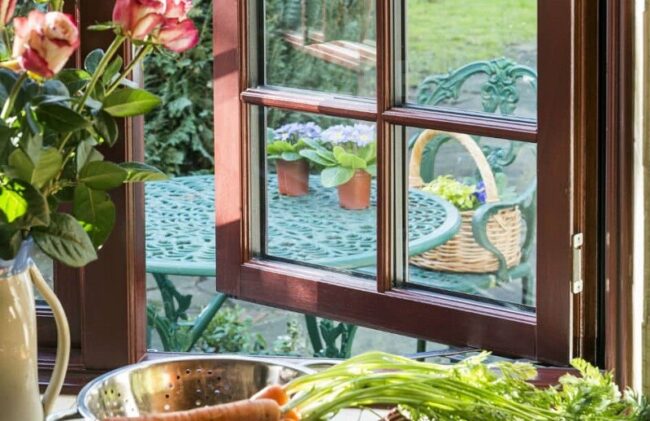 Mahogany windows – aesthetic, functional, beautiful