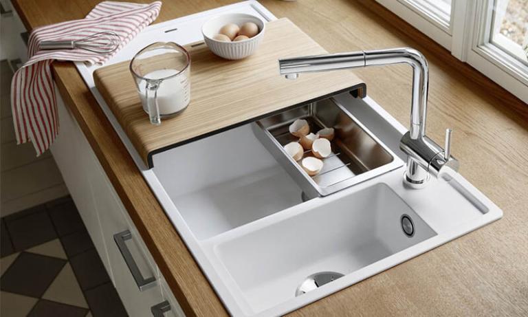 Sinks in kitchen planning: preliminary considerations and decision aids